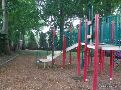 Tamblyn Field, Rutherford NJ - Your complete guide to NJ Playgrounds