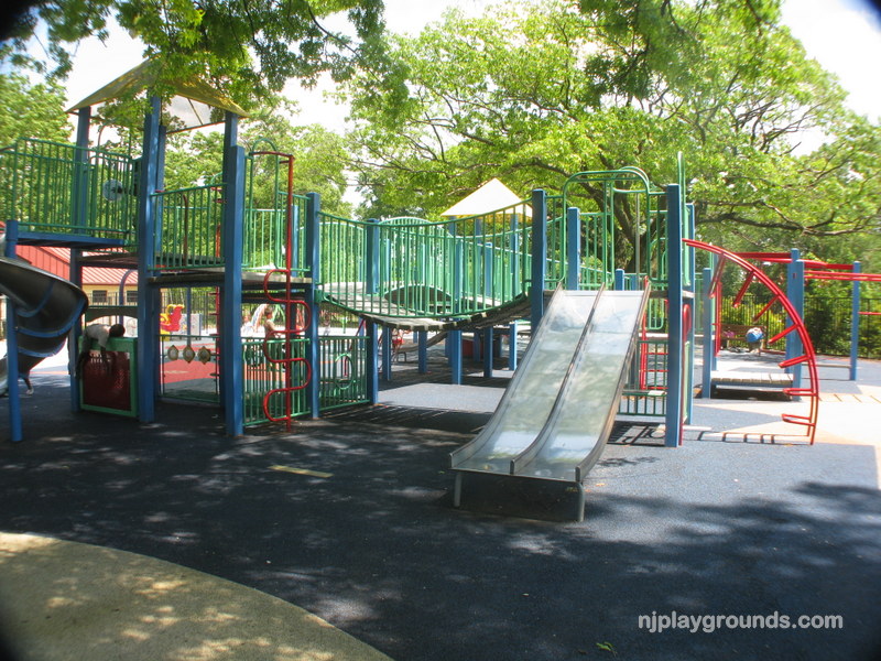 Weequahic Park Newark NJ - Your complete guide to NJ Playgrounds